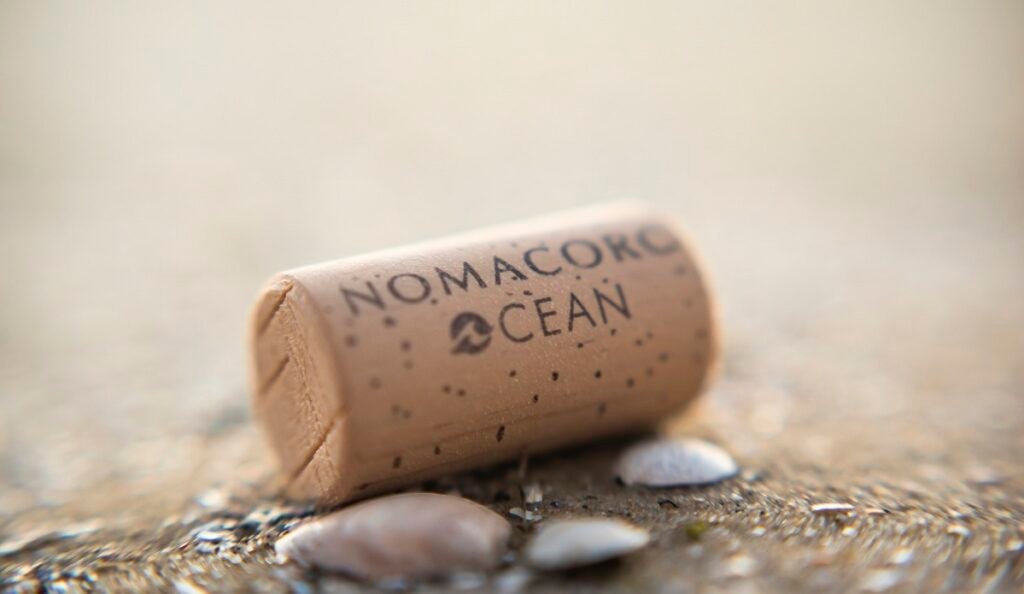 Nomacorc Ocean: el primer cierre para vinos fabricado con residuos ...