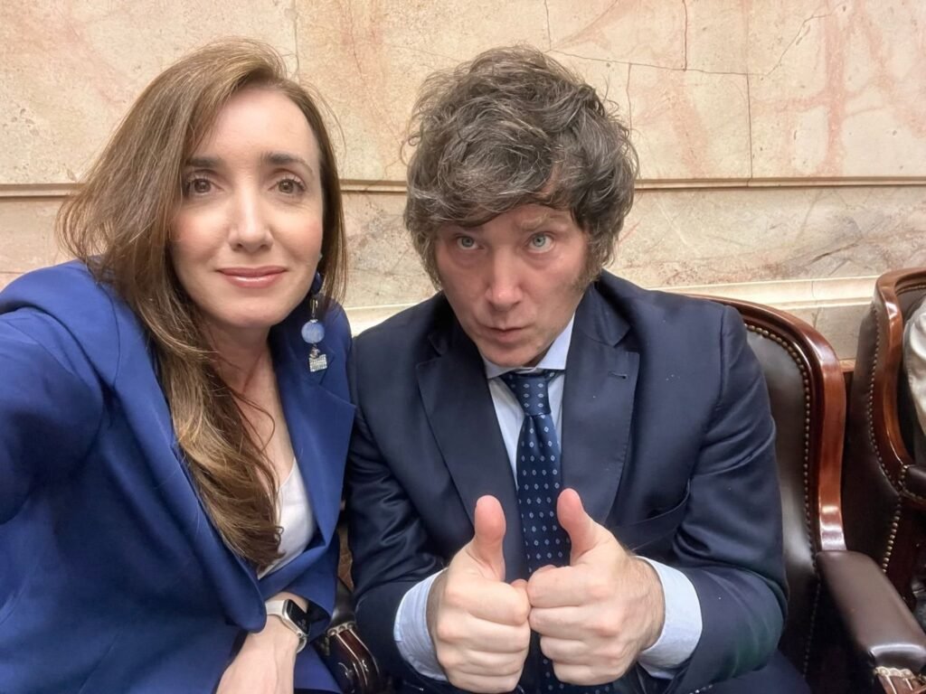 Milei oficializó a Victoria Villarruel como compañera para las ...