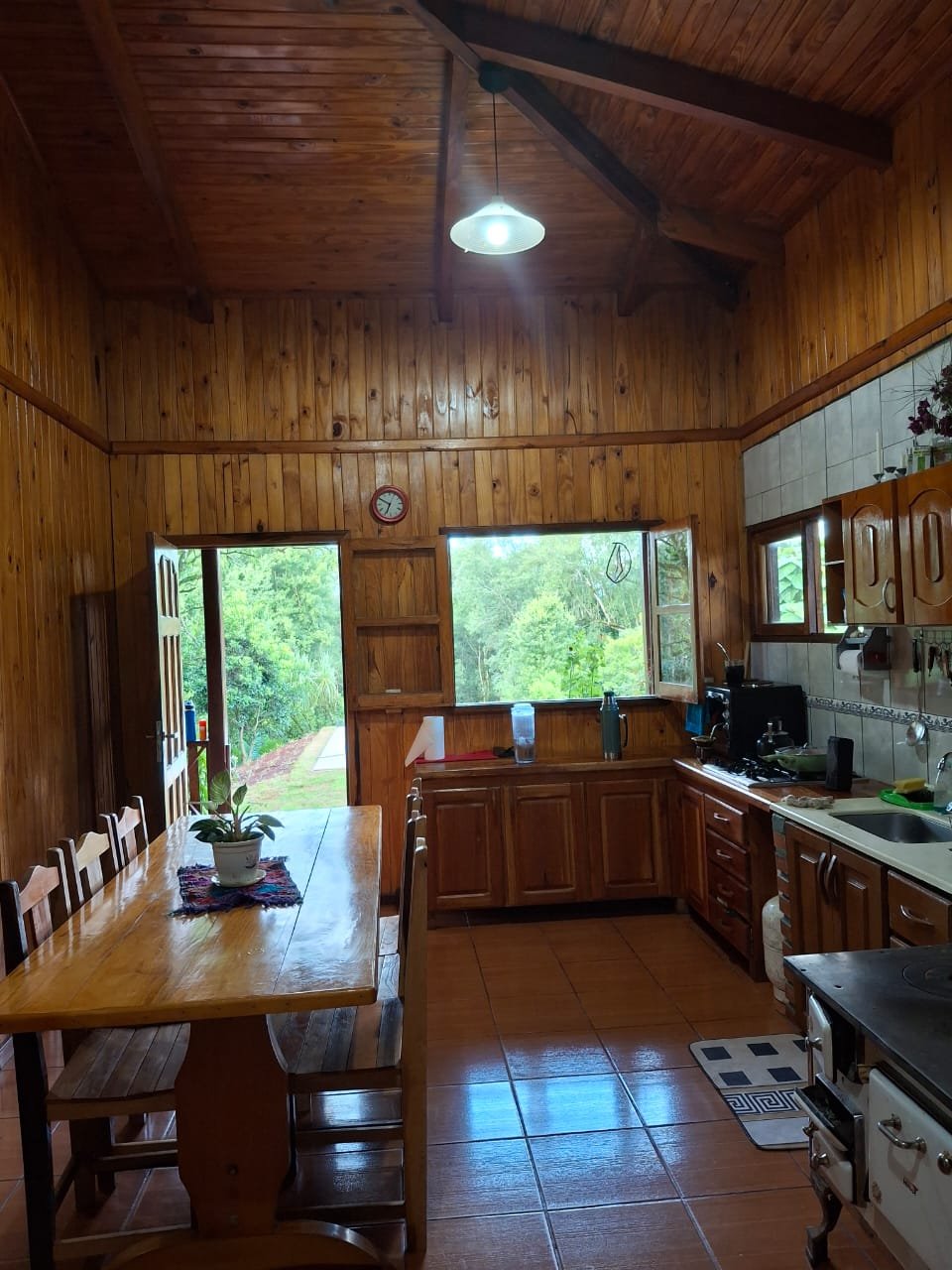 La Casa de la Guayubira: nueva oferta turística en El Soberbio para ...